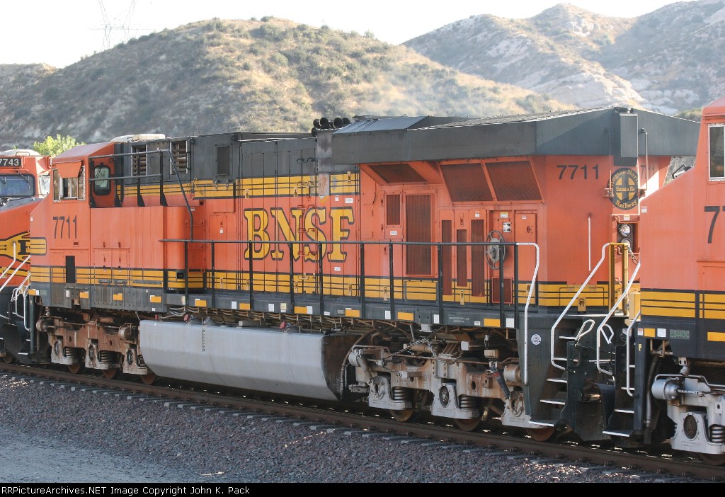 BNSF 7711